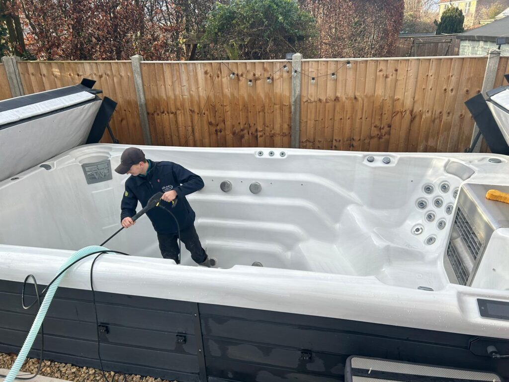 Maintenance - The Hot Tub & Swimspa Centre